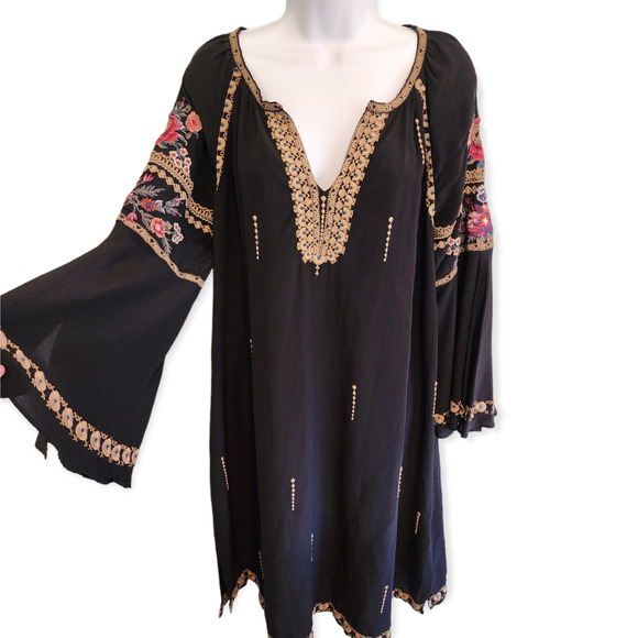 Johnny Was | Dresses | Johnny Was Embroidered Silk Dress Size Small ...